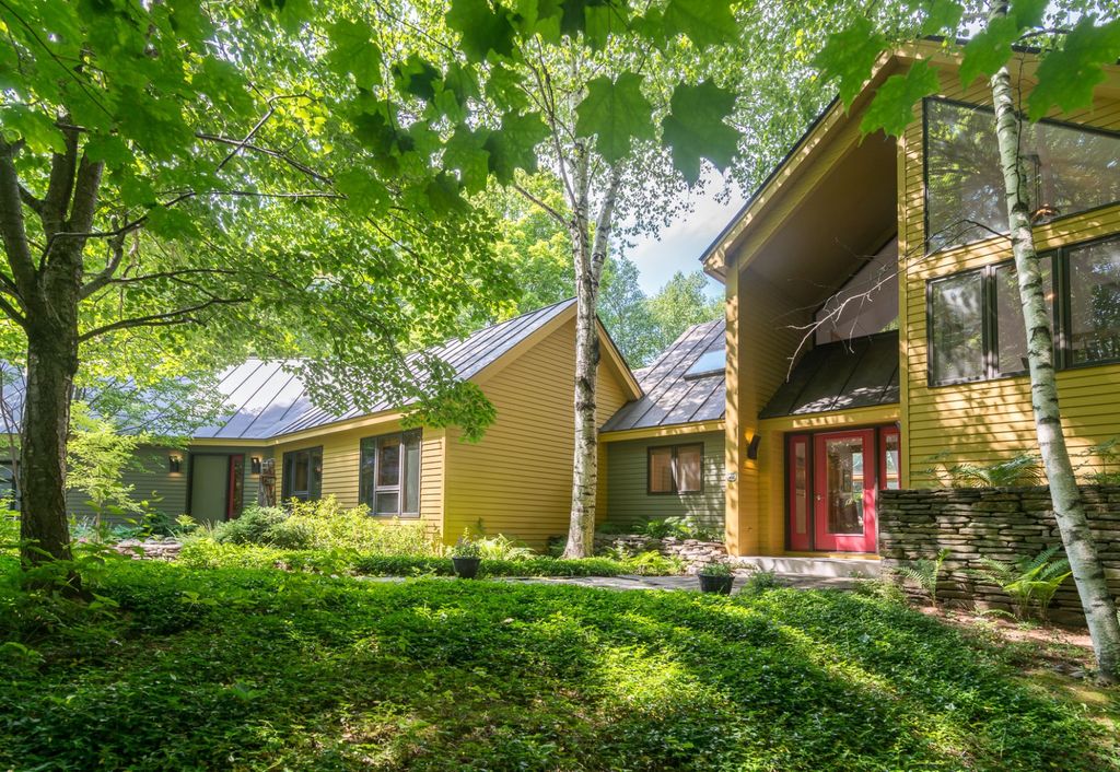 81 Remember Baker Ln - FL Waterfront